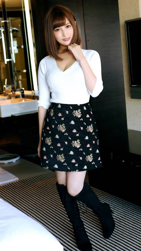 美人カタログモデルのともみちゃん25歳がドバイから戻ってきた!